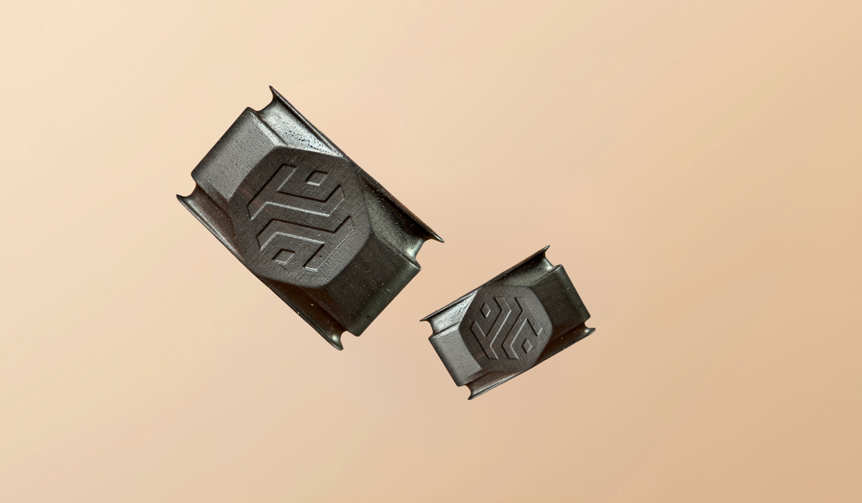 Edge Gliders – Haptic Wallets